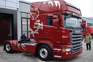 Italeri 3850 - Italeri Scania R640 Atelier | Plastic Model Car Kits ...