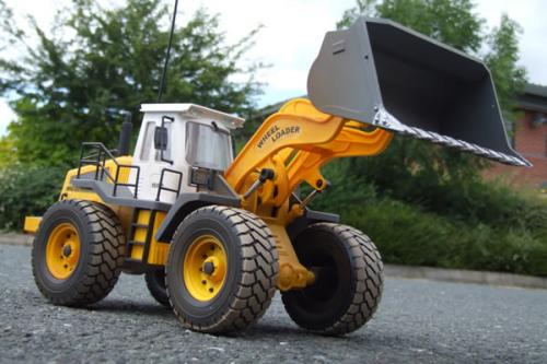 Hobby Engine RC Wheeled Loader - With Battery and Charger | RC Car Kits ...