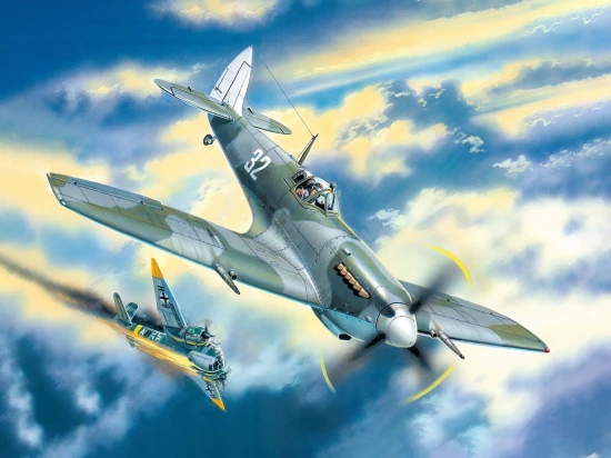 ICM ICM48066 - Spitfire LF.IXE - WWII Soviet Air Force Fighter ...