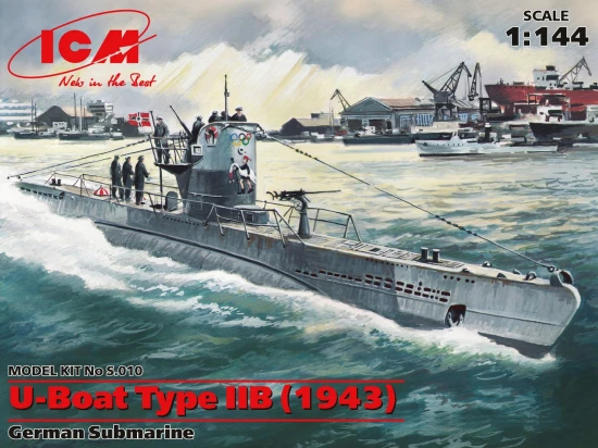ICM ICMS010 - U-Boat Type IIB (1943) - German Submarine | Boats / Ships ...